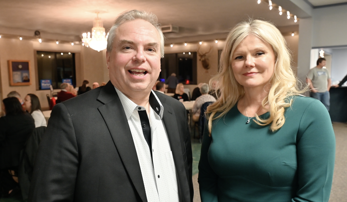 Local Philanthropist Kit Fogle honors parents with new Scholarship Fund ...