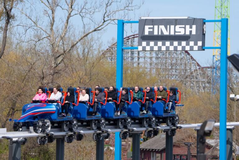 Cedar Point unveils world’s tallest and fastest triple-launch Strata ...