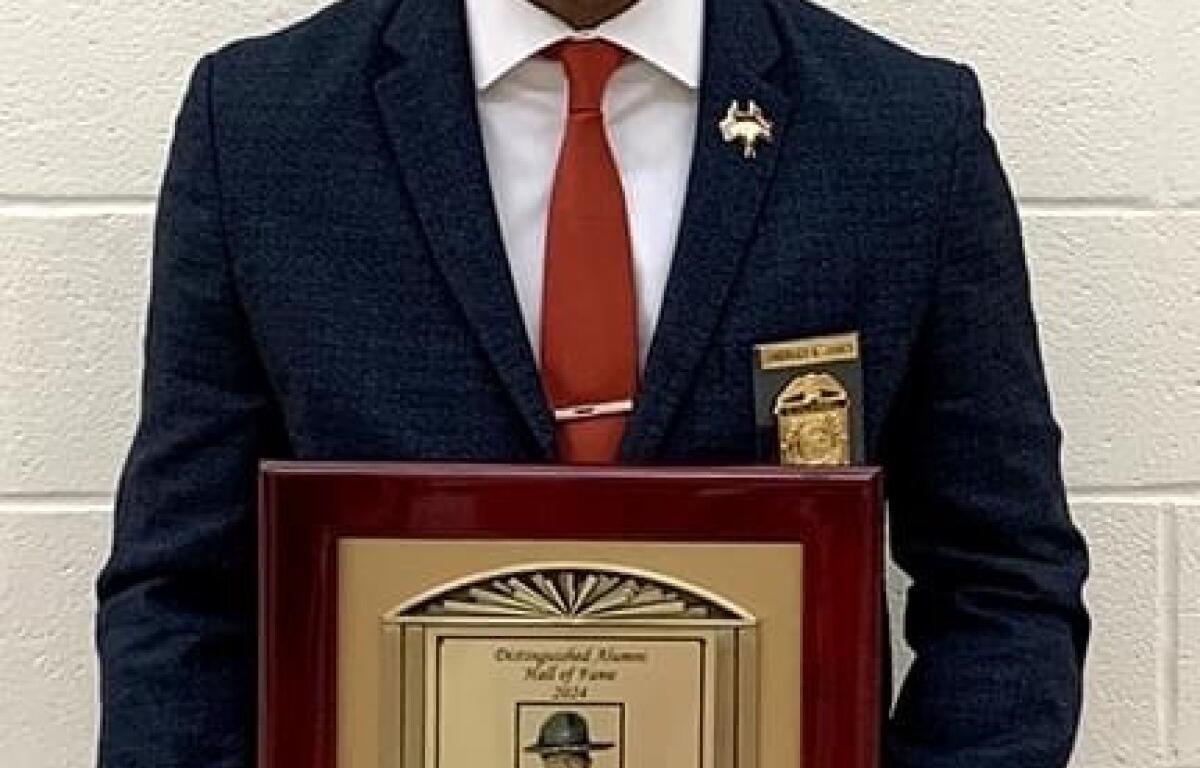Colonel Charles Jones named Distinguished Alumni - Marion County Now